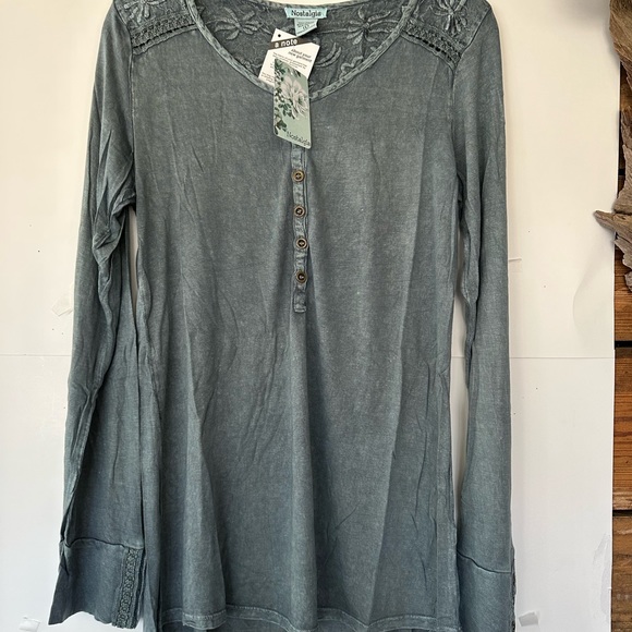 Nostalgia | Tops | Nostalgia Shirt | Poshmark